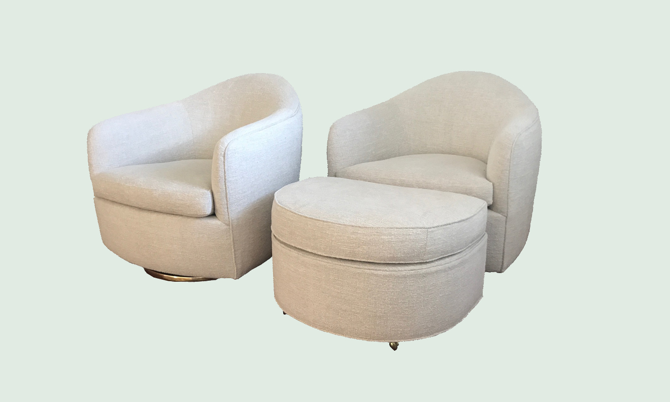 Pair of Barrel Back Swivel & Tilt Lounge Chairs by Milo Baughman